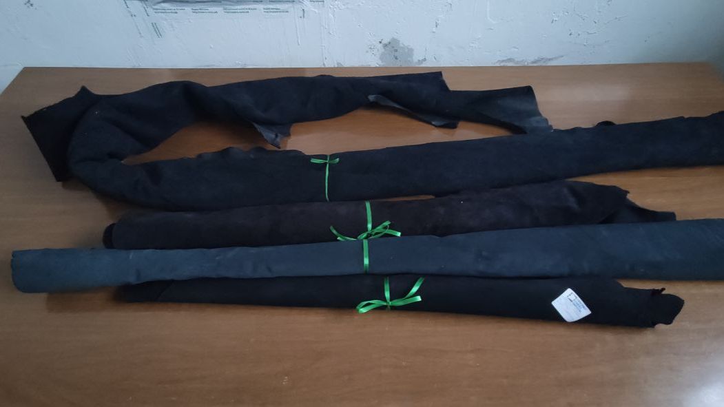 Коробка № АТ012   Кожа КРС черная