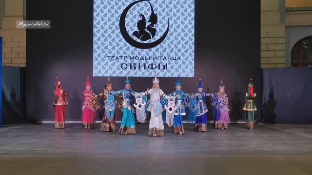 Театр моды и танца скифы, коллекция дизайнера Айдаш Сат