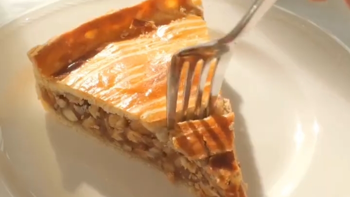 Сегодня на десерт ТАРТ с орехами...🥧🌰😋