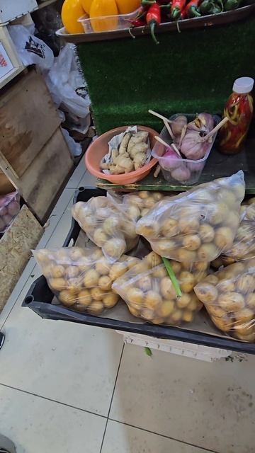 Обзор цен и витрины на рынке в Екатеринбурге 🫣