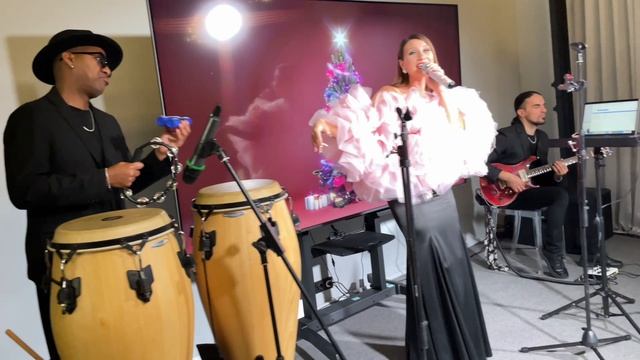 Кавер-группа "Слушай и танцуй". Алена вокал. Фоновая программа, лаундж