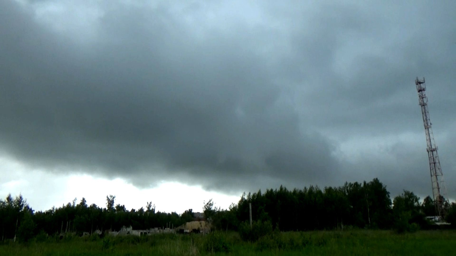 Гроза с мезоциклональным вращением с градом над городом Вязники 7.06.2016