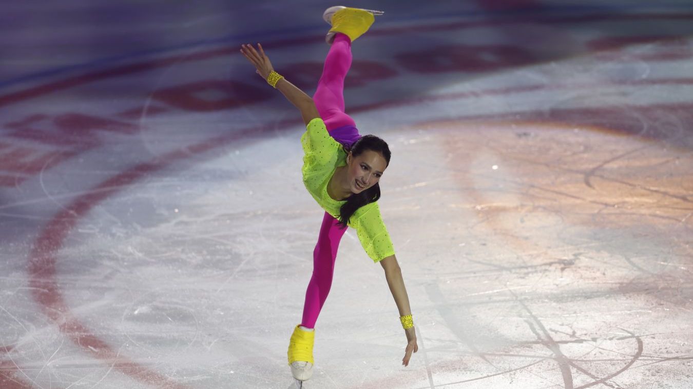 Алина Загитова и Аделия Петросян заявлены в ледовое шоу команды Этери Тутберидзе.