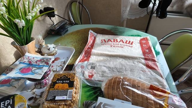 Гуляш из куриного филе в сметанном соусе / Дела домашние