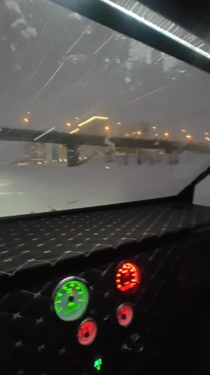 На аэролодке с Honda L15 по ночному городу