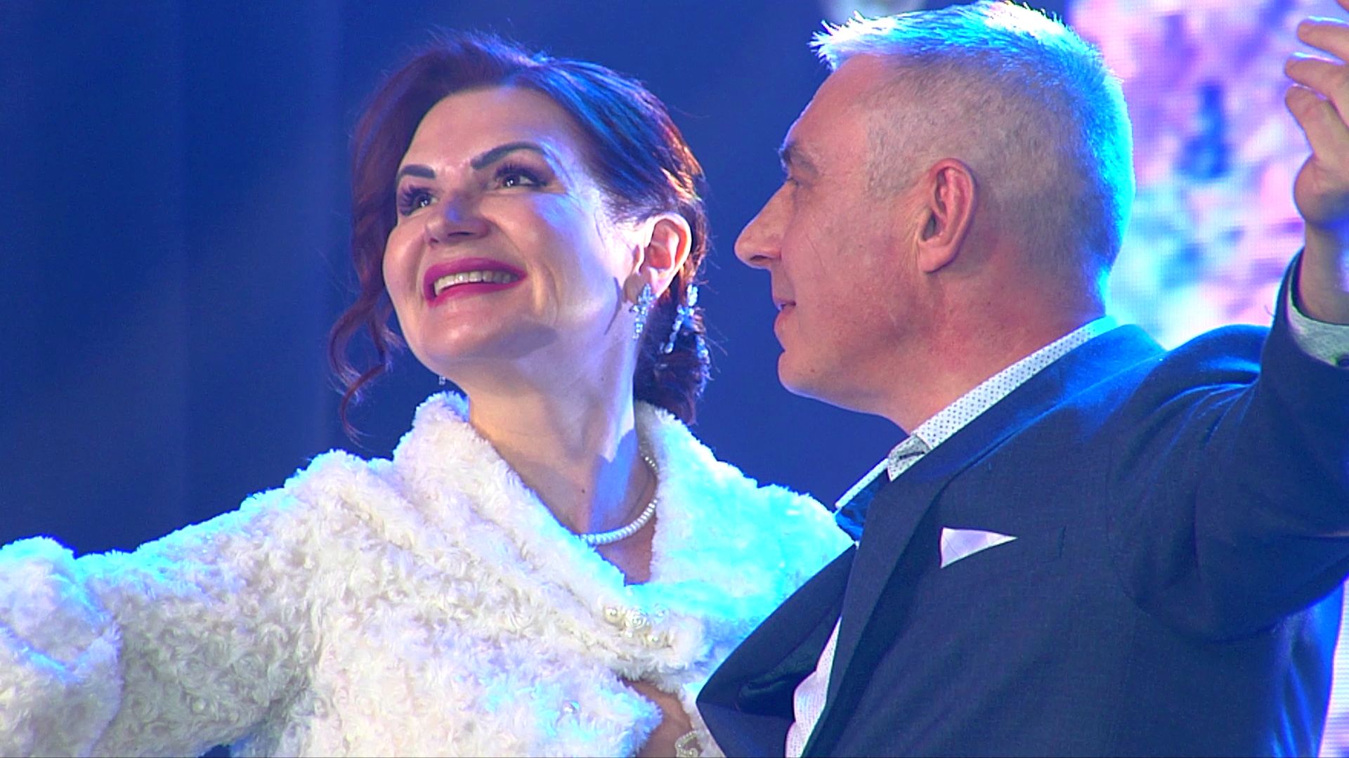 Марина Романцова и Евгений Печёркин «Падает снег»