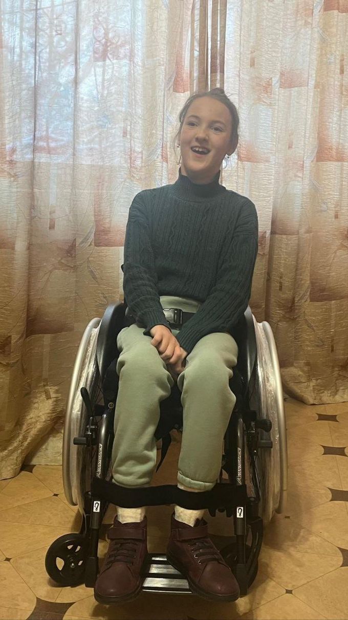 Ева получила активную коляску