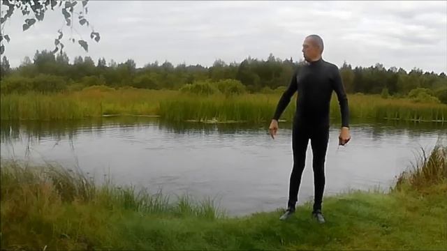 Испытание гидрокостюма из неопрена при температуре +8