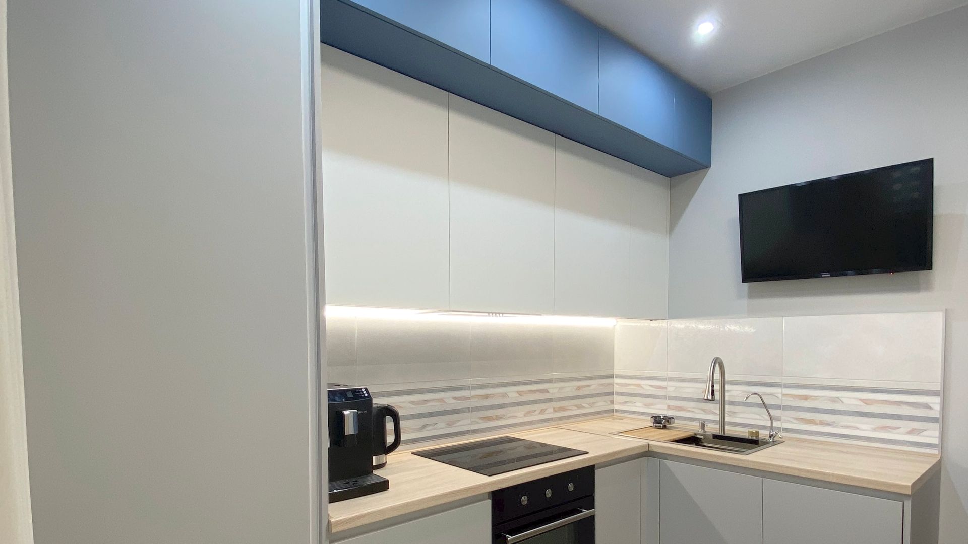 Стильная и функциональная кухня на заказ