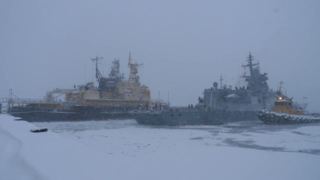 Корвет «Гремящий» вернулся в пункт базирования