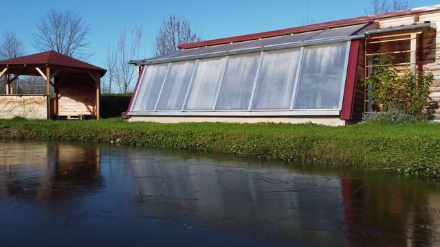 Пассивная солнечная теплица из дерева, Австрия.