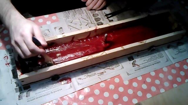 №3- Укладывание укрепляющего слоя стеклоткани .