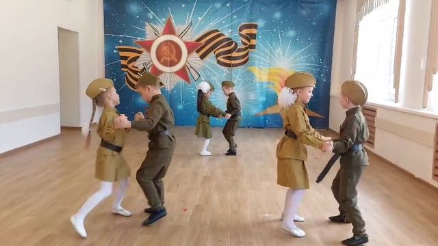 "Тальяночка", Исполняет: Танцевальный ансамбль "Акварель", 6лет