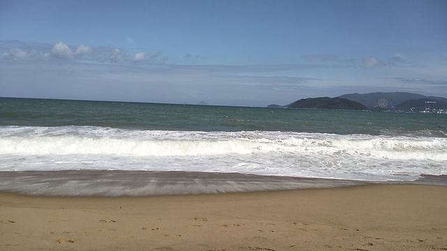 Погода в Нячанге 9.02.2026. Сильные волны!!!