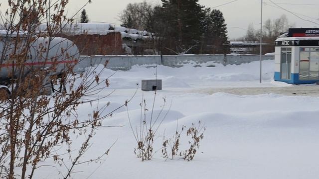 Была вч 6661 , батальон служебного собаководства, построили жк Весна. Южный. Кемерово