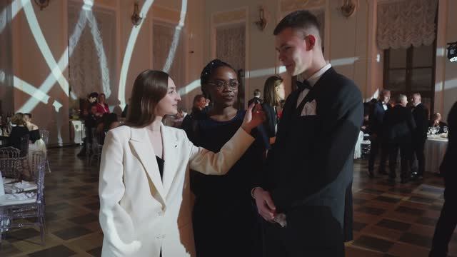 Бал Дружбы народов в Доме Пашкова