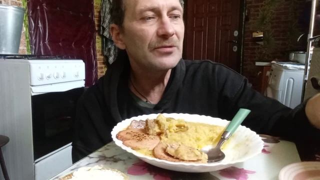 МУКБАНГ | ГОРОХОВОЕ ПЮРЕ | ПЕРЕПЕЛИНЫЕ ВАРЕНЫЕ ЯЙЦА...