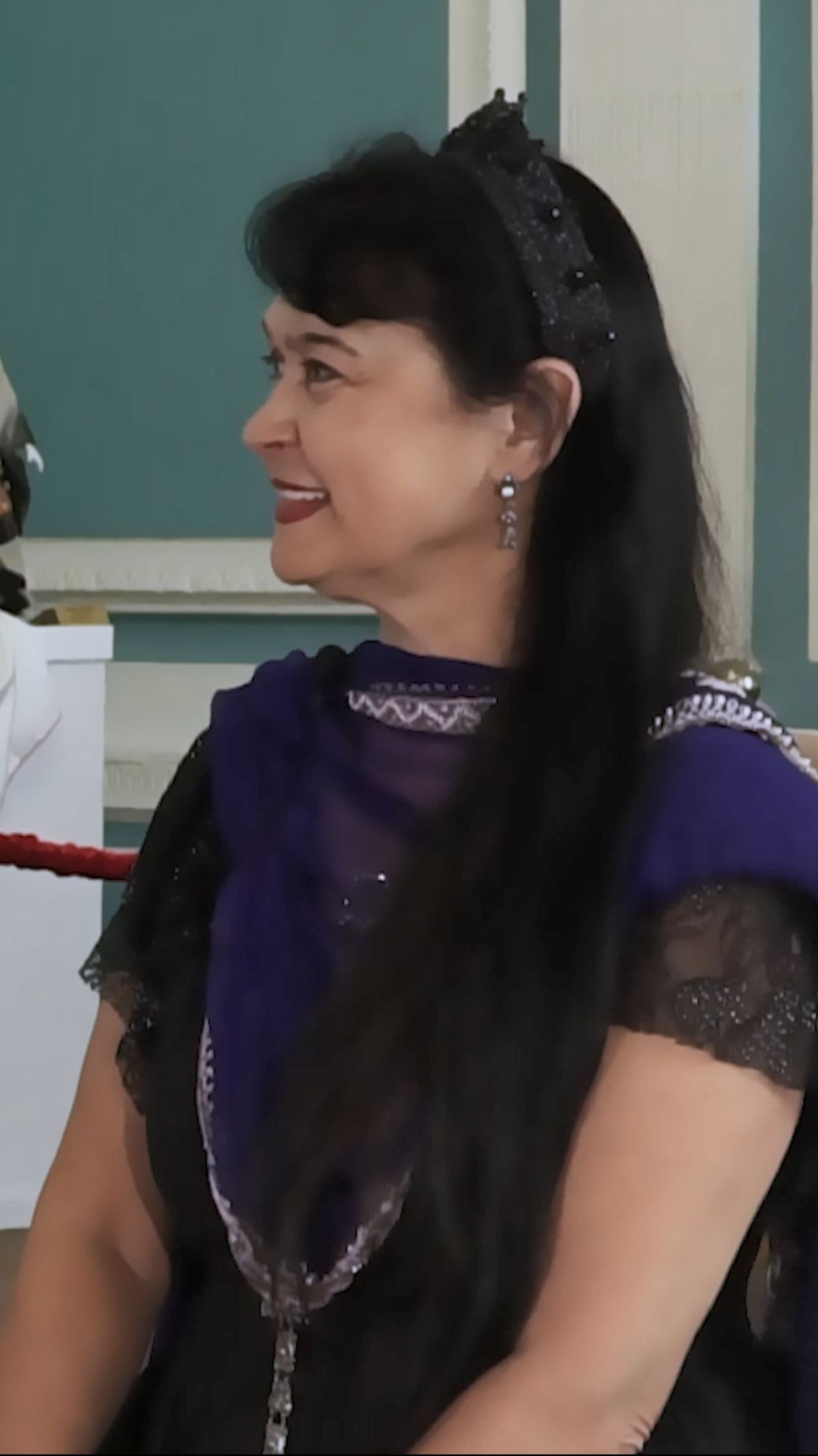 Алена Светлова и Элла Ким - "Живые" куклы - Интервью #1