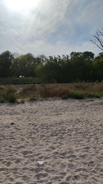 Железная Дорога рядом с морем