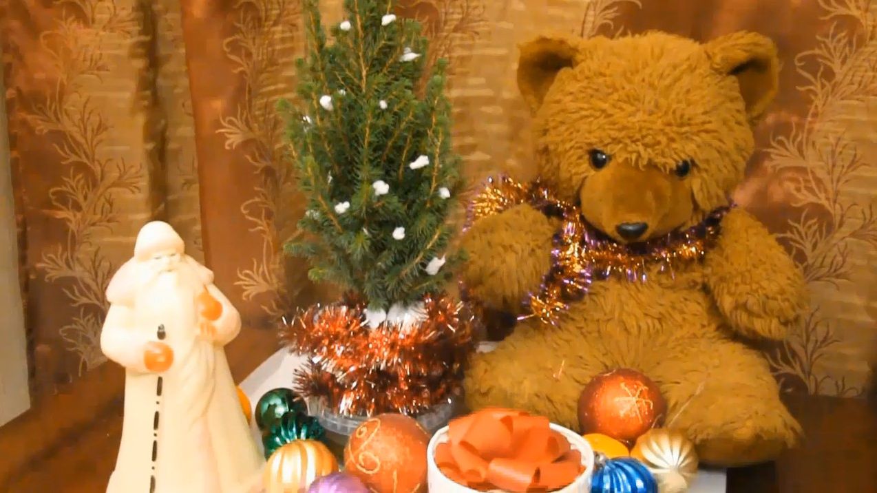 «НОВЫЙ ГОД В ОКОШКО РЖЁТ!» Клип моей новой песни «НОВОГОДНИЙ КОНЬ – 2026»