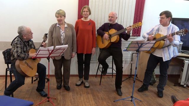 42 Мы с тобой давно уже не те - КСП "Колесо"