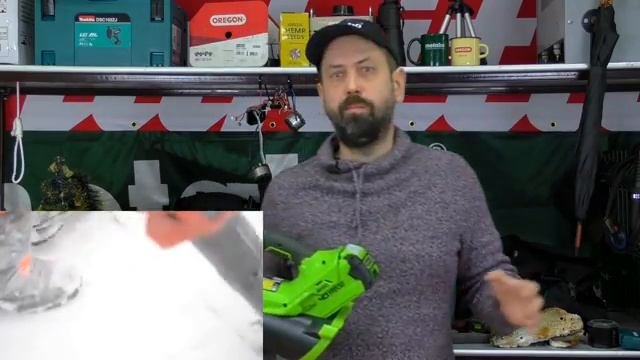 Обзор аккумуляторной воздуходувки GreenWorks G40AB