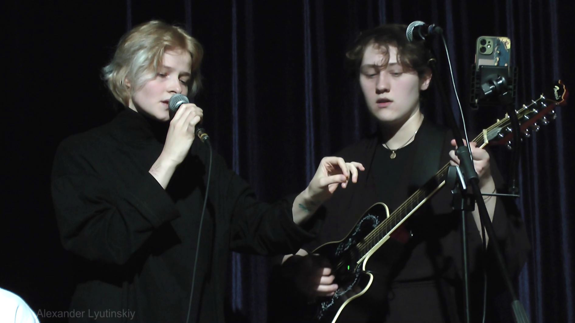 Аня из Питера, Огнева - Мама (Я океан, Ты моё море)