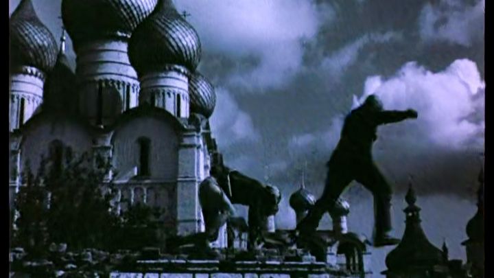 Колокола в комедии «Семь стариков и одна девушка» (СССР, 1968)