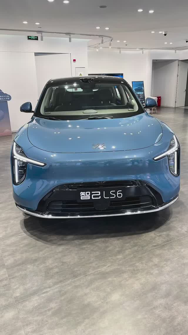 IM LS6 — китайский ответ TESLA