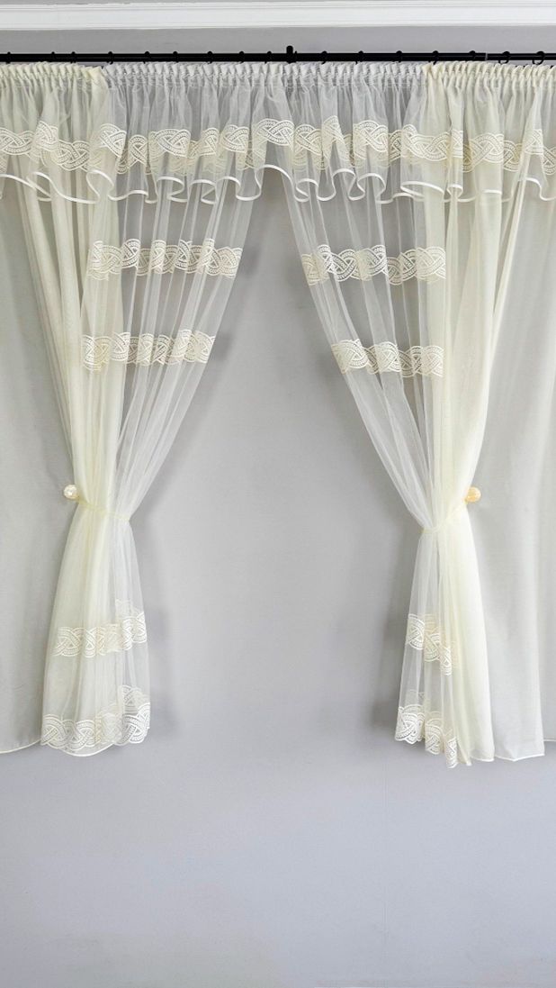 Шикарная шторка в стиле прованс. Ручная работа