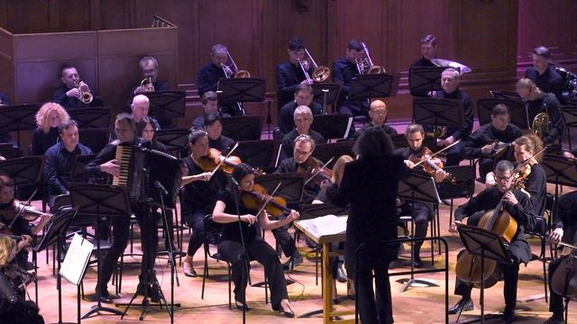 Полёт на дельтаплане (Э. Артемьев) - Государственный симфонический оркестр Новая Россия