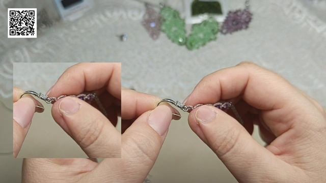 Крепим фурнитуру.