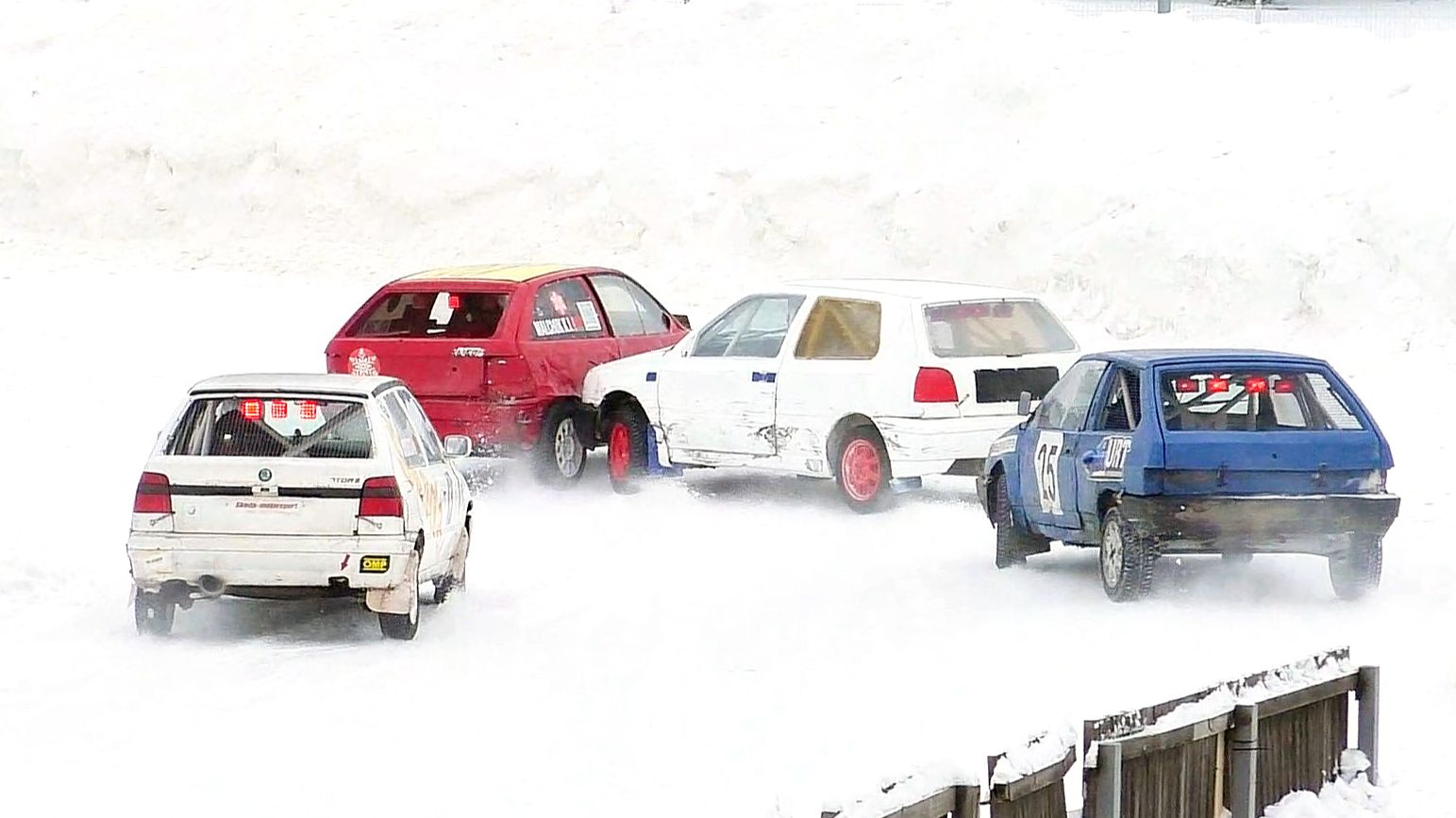 Трековые автогонки 2026. Класс "Дивизион-2000". 3 этап соревнований "Горячий лед 2026" (07.02.2026)