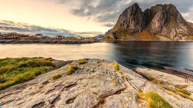 "Светлых Нот струится Капель". Олег Атаманов.