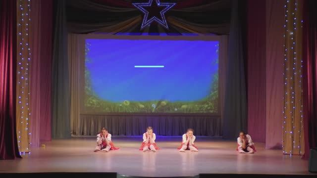 "Наплясались до упаду!" средняя группа ОХС "Фиеста"