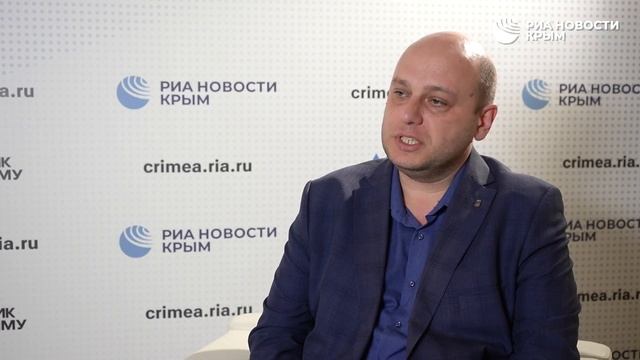 Центр Симферополя очистят от бесхозных проводов.