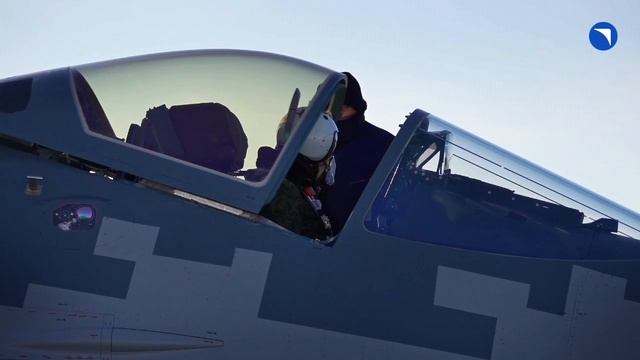🧐  Ростех отправил в войска партию истребителей пятого поколения Су-57
