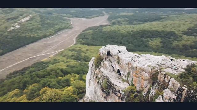 27.09.2021 Мангуп. DJI Mavic Air 2