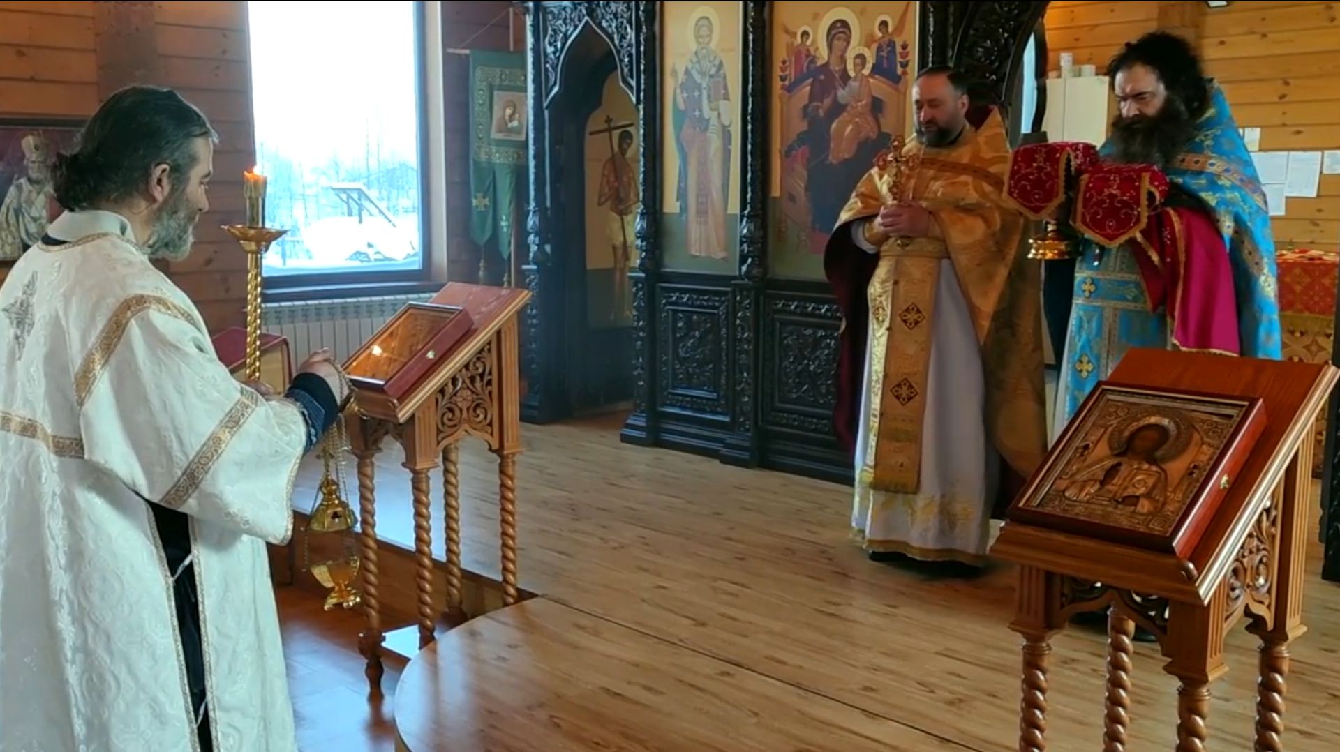 Ковчег с честной главой святителя Иннокентия Московского прибыл в Омсукчанский округ