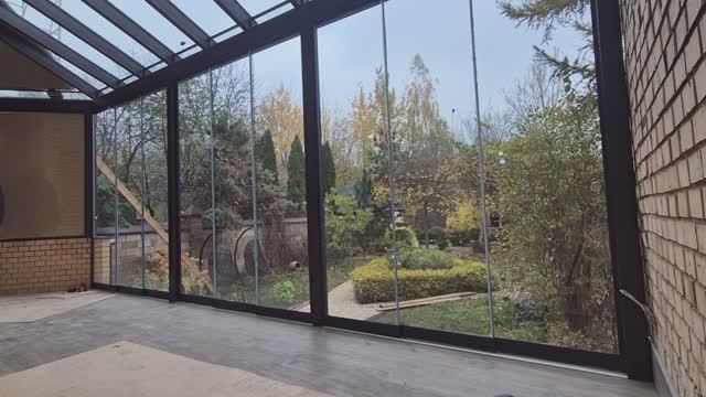 монтаж стекла на крышу,  остекление террасы