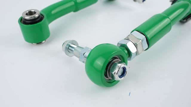 Hyundai Genesis 09 купе задние тяги