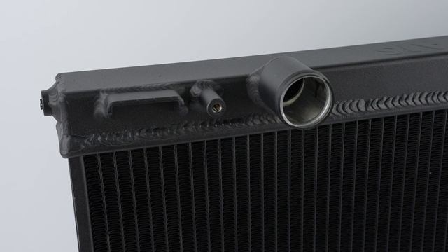 Радиатор алюминиевый Kia Sorento (02-) 2.5 CRDi 40мм AT AJS