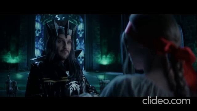 ДЕВУШКА И ЛЕШИЙ