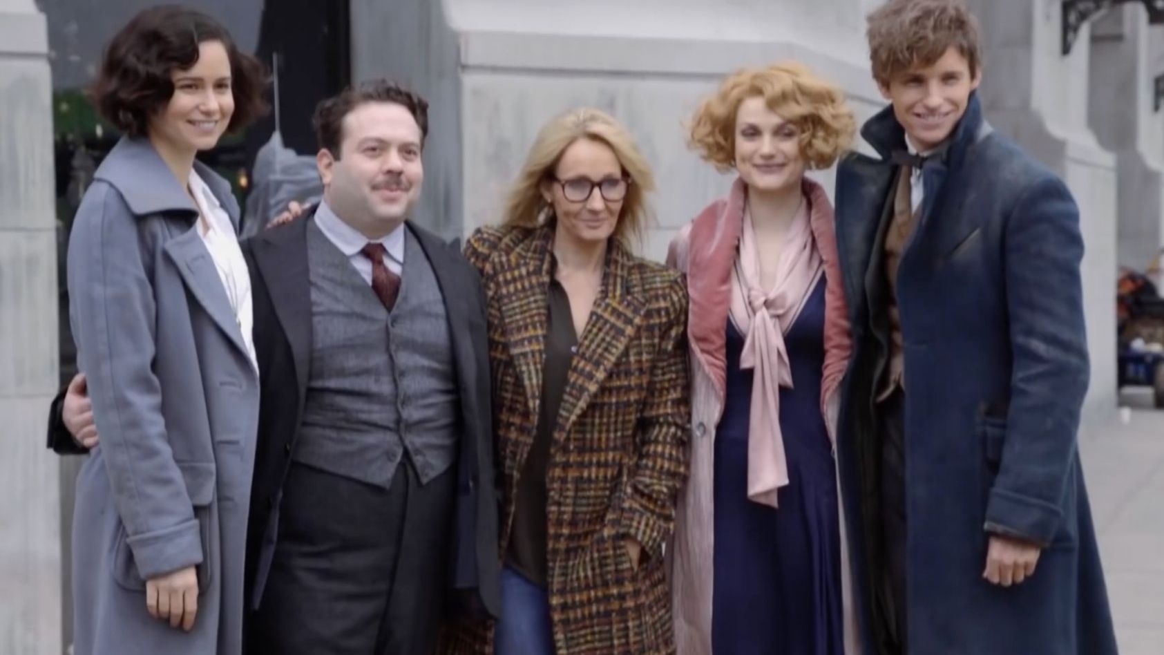 Спин-офф серии фильмов о Гарри Поттере «Фантастические твари и где они обитают» (2020)(1)