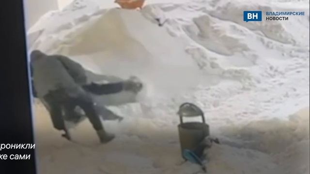 Во Владимире расследуют драку жильцов «элитного» дома с подростками.