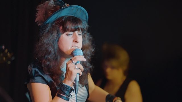 Крылья // Арт-кабаре СеЛяВи