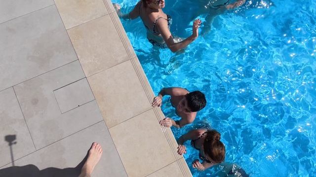 2026.02.09. ОАЭ. Rove Al Marjan Island. Aqua Gym 2 ...