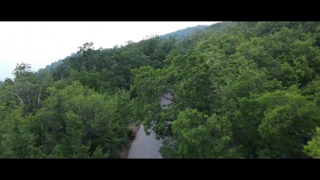 13.06.2021 горы Куба-Кая, Мердвен-Кая, авто Porsche Cayenne 958. DJI Mavic Air 2.