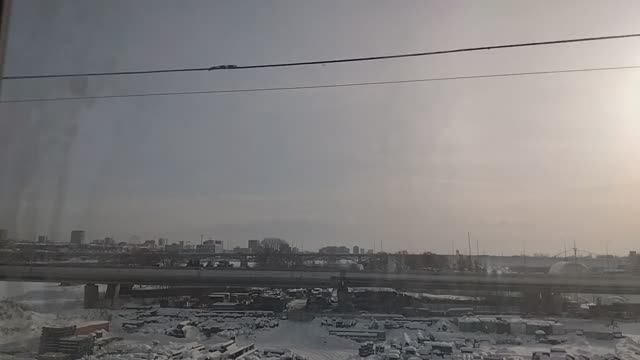 Новосибирск из окна поезда «Россия»
