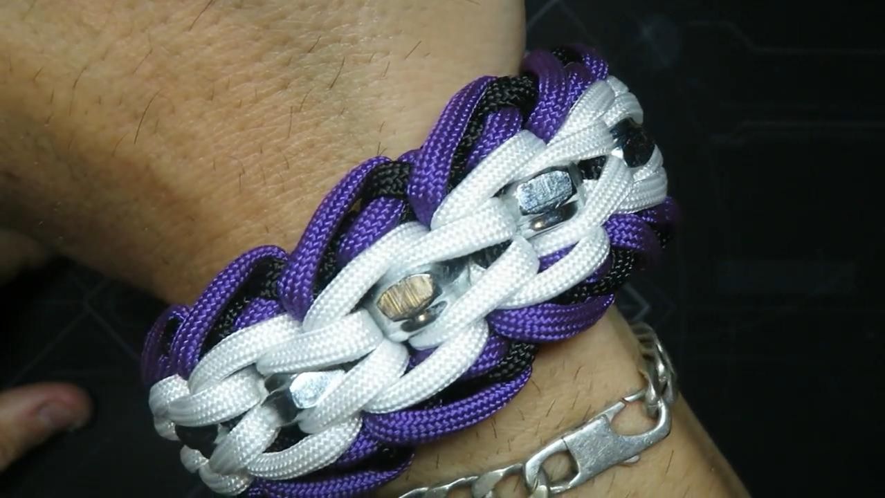 Браслеты из паракорда — техника плетения и дизайн
